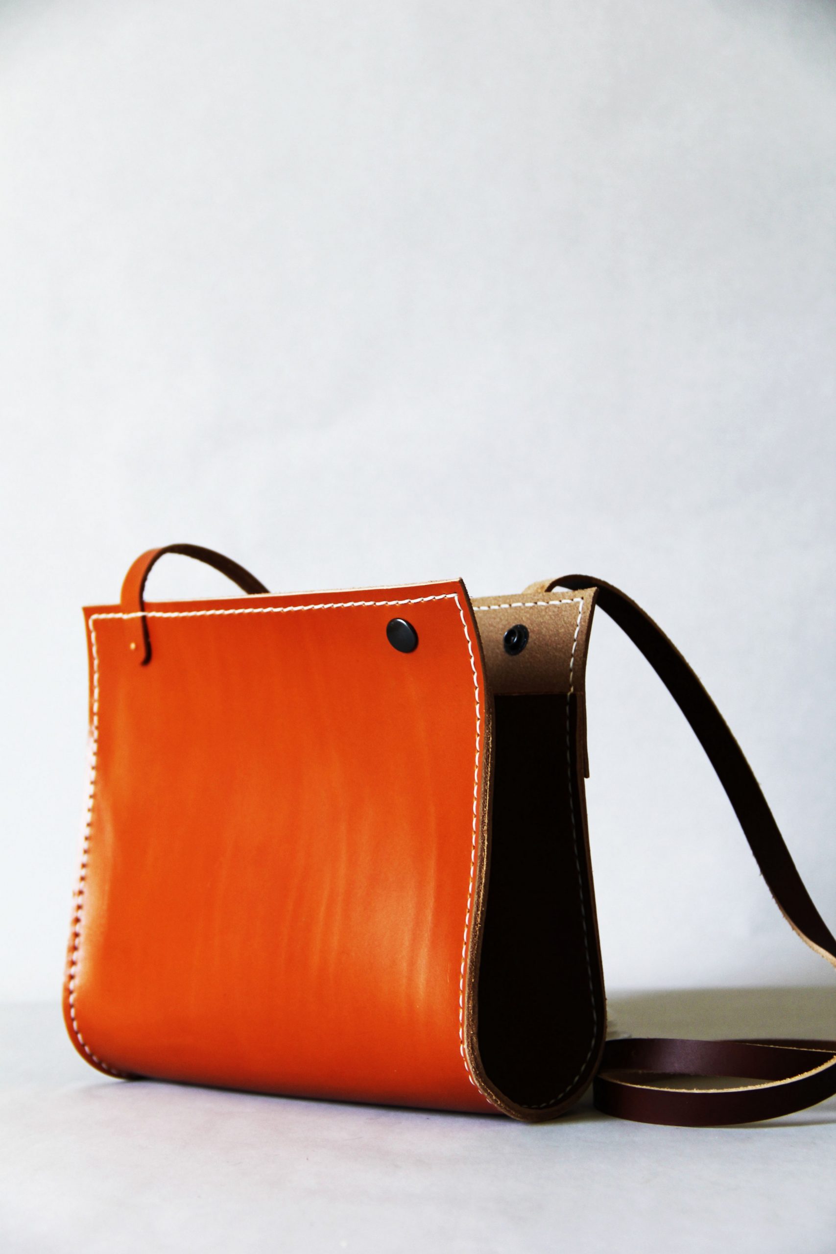 ACCUEIL - La marque de sac en cuir femme et home made in France
